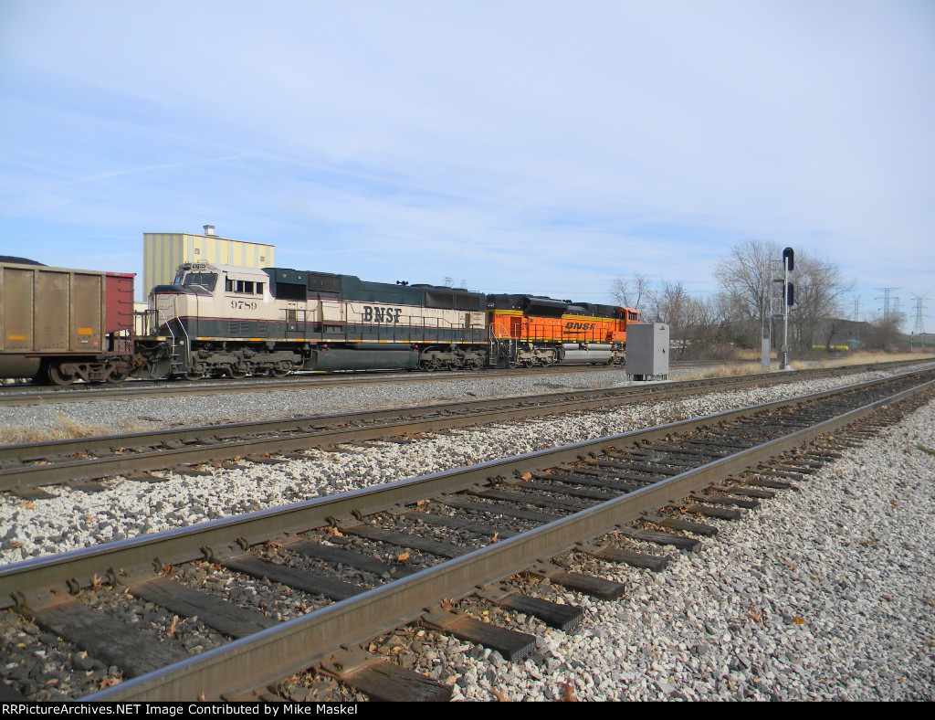 BNSF 9167